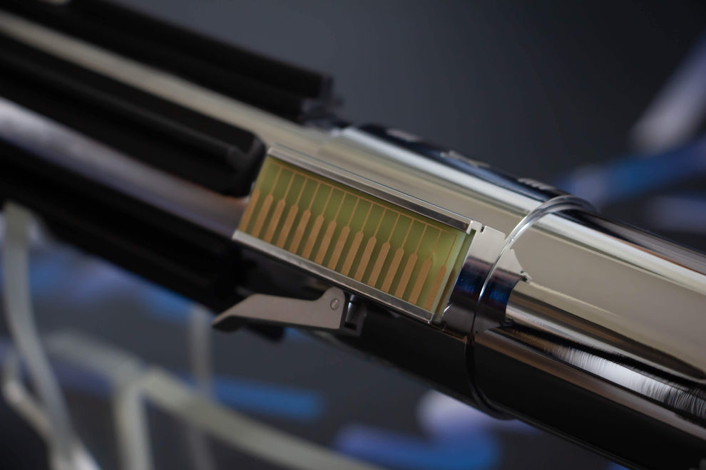 Authentic Graflex Lightsaber ESB, Luke Skywalker – Galactic Saber Store